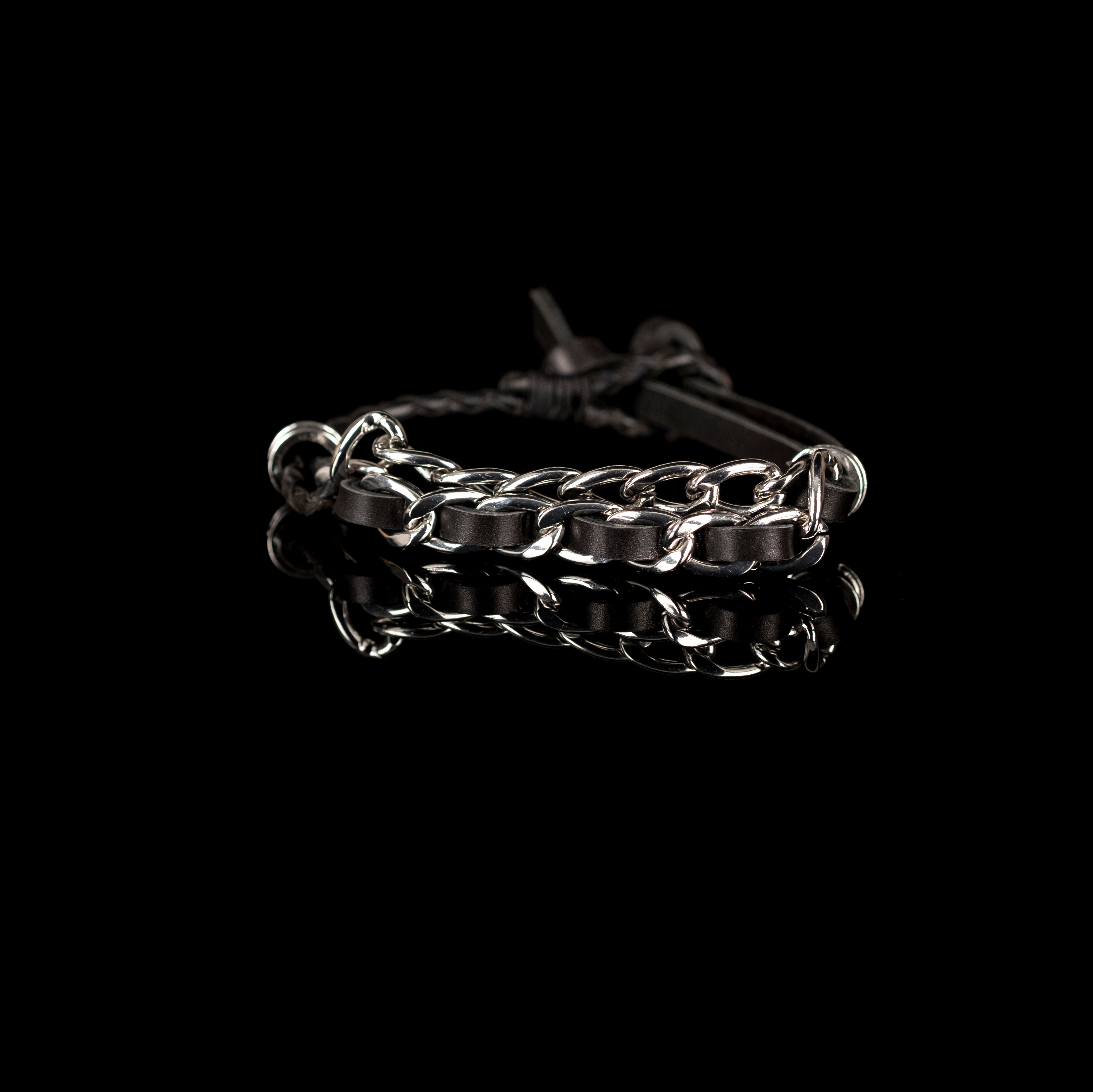 The Lavish Twins – Charlie Man